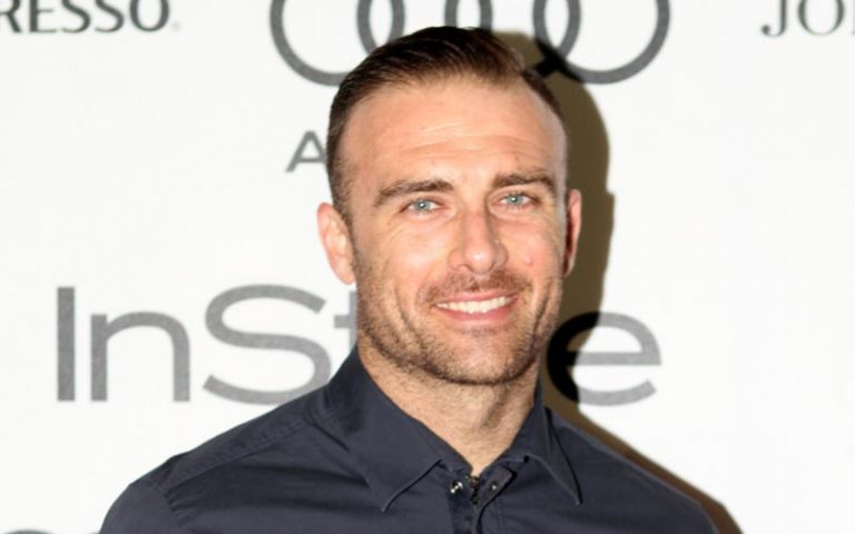 20 Male Celebrities Speaking Out About Depression - HeadsUpGuys